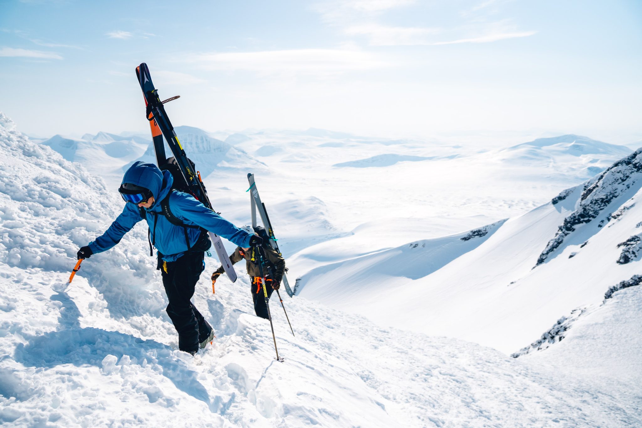 What is Off-Piste or Backcountry Skiing and How to Do it Safely ...